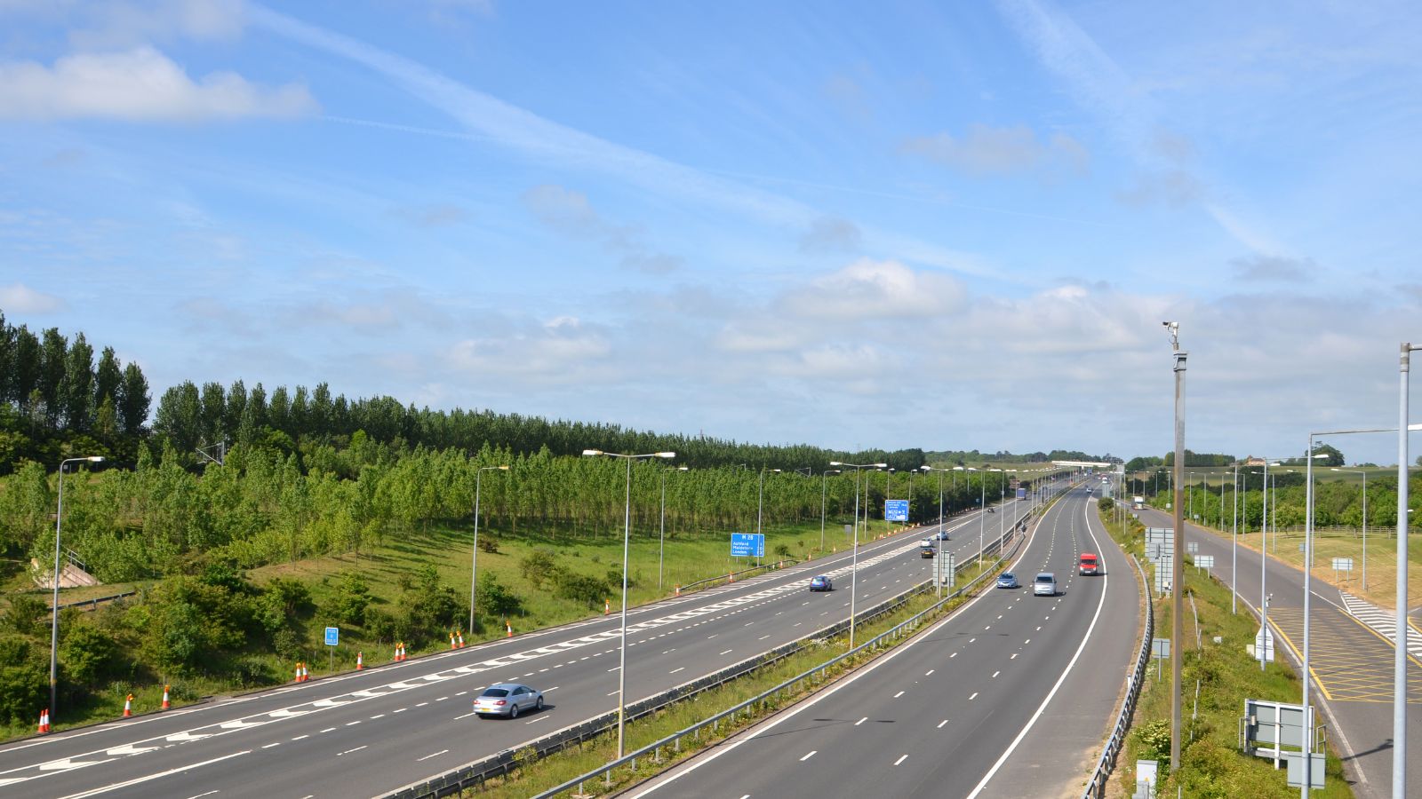 Emerging Solutions for Long-Distance EV Charging - MEB Total